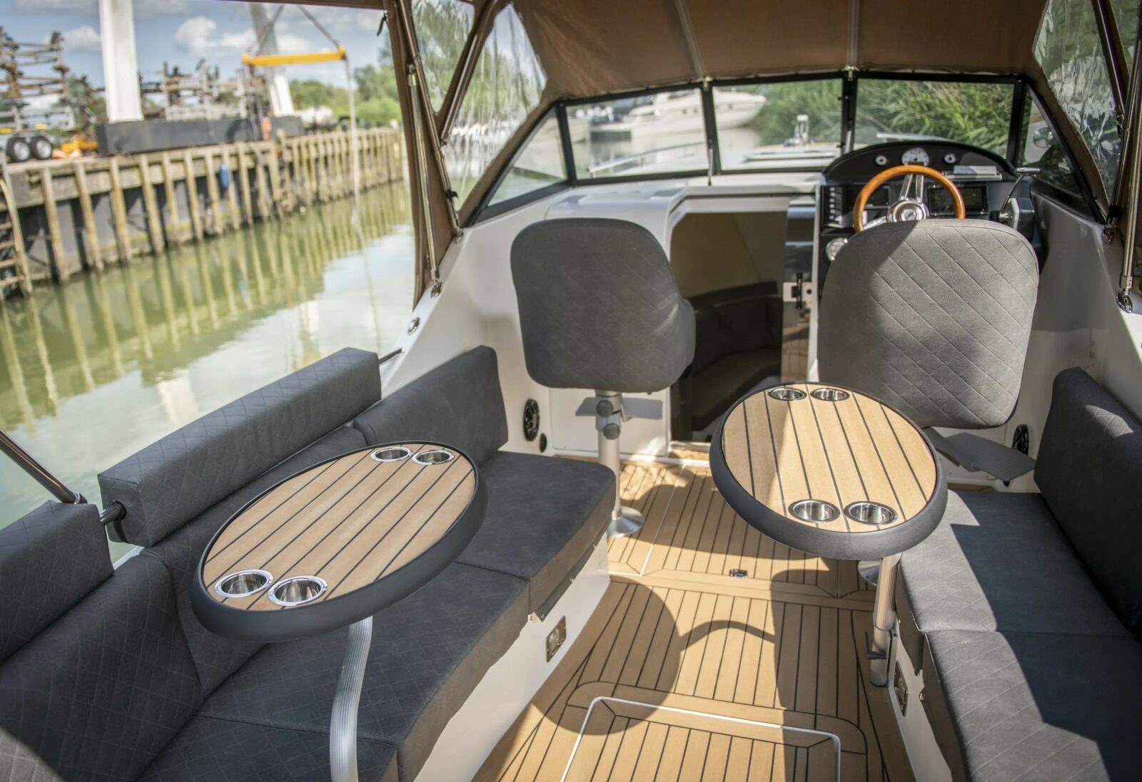 cockpit seating - Marine Tech